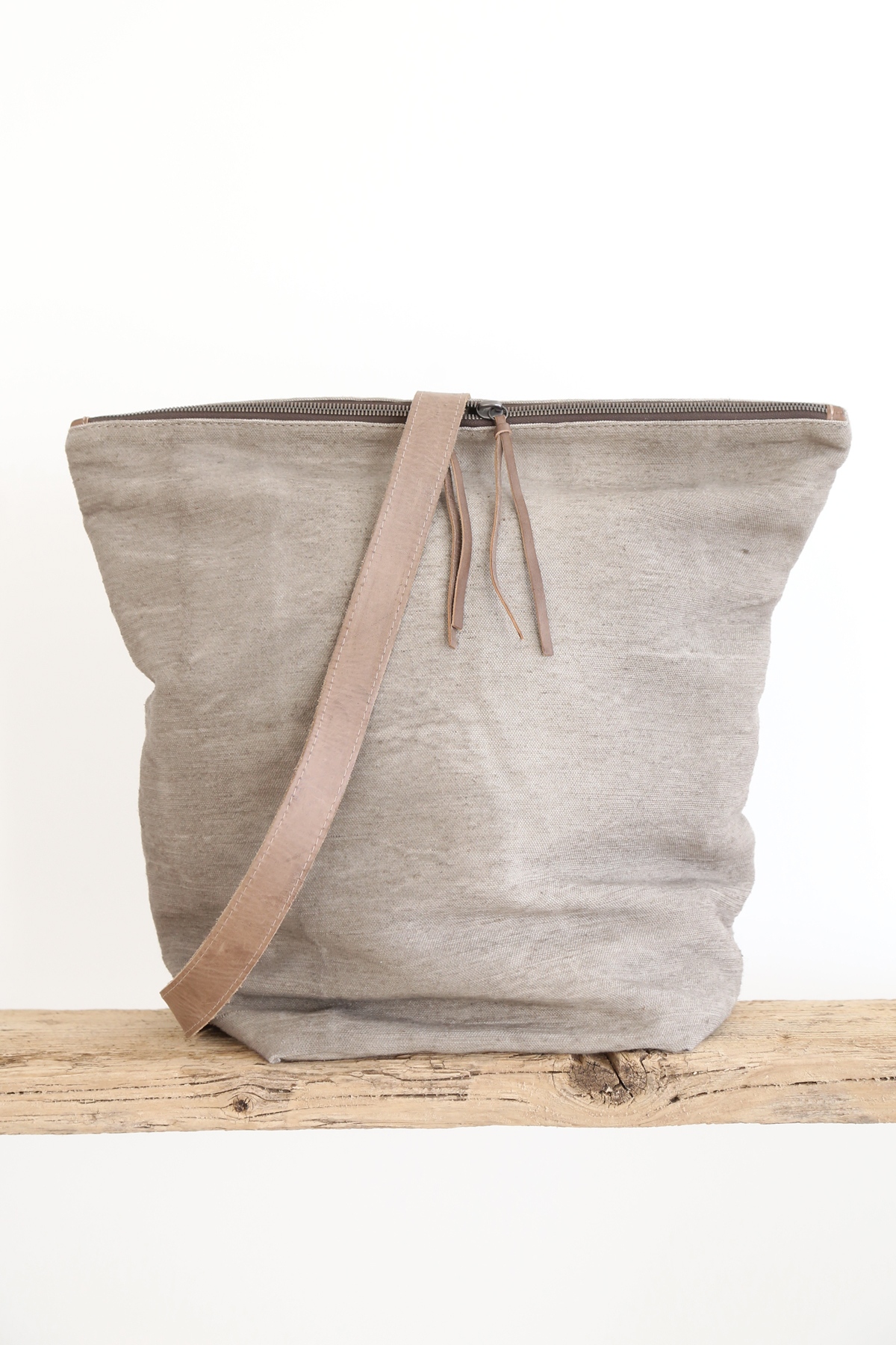 Aged Bags Archivi - Tagliovivo | Artisanal Leather Bags